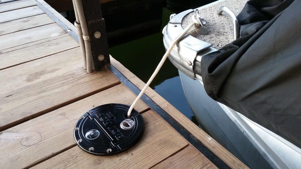Boat Tie Up Systems Featuring the Boat Rope Retractable Mooring Line ...
